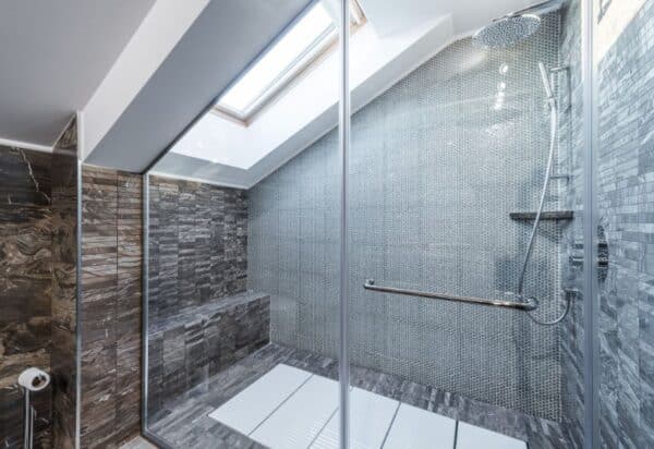 A Luxury Loft Shower For Your London Home – Bespoke Glass Solutions | 360 GSS