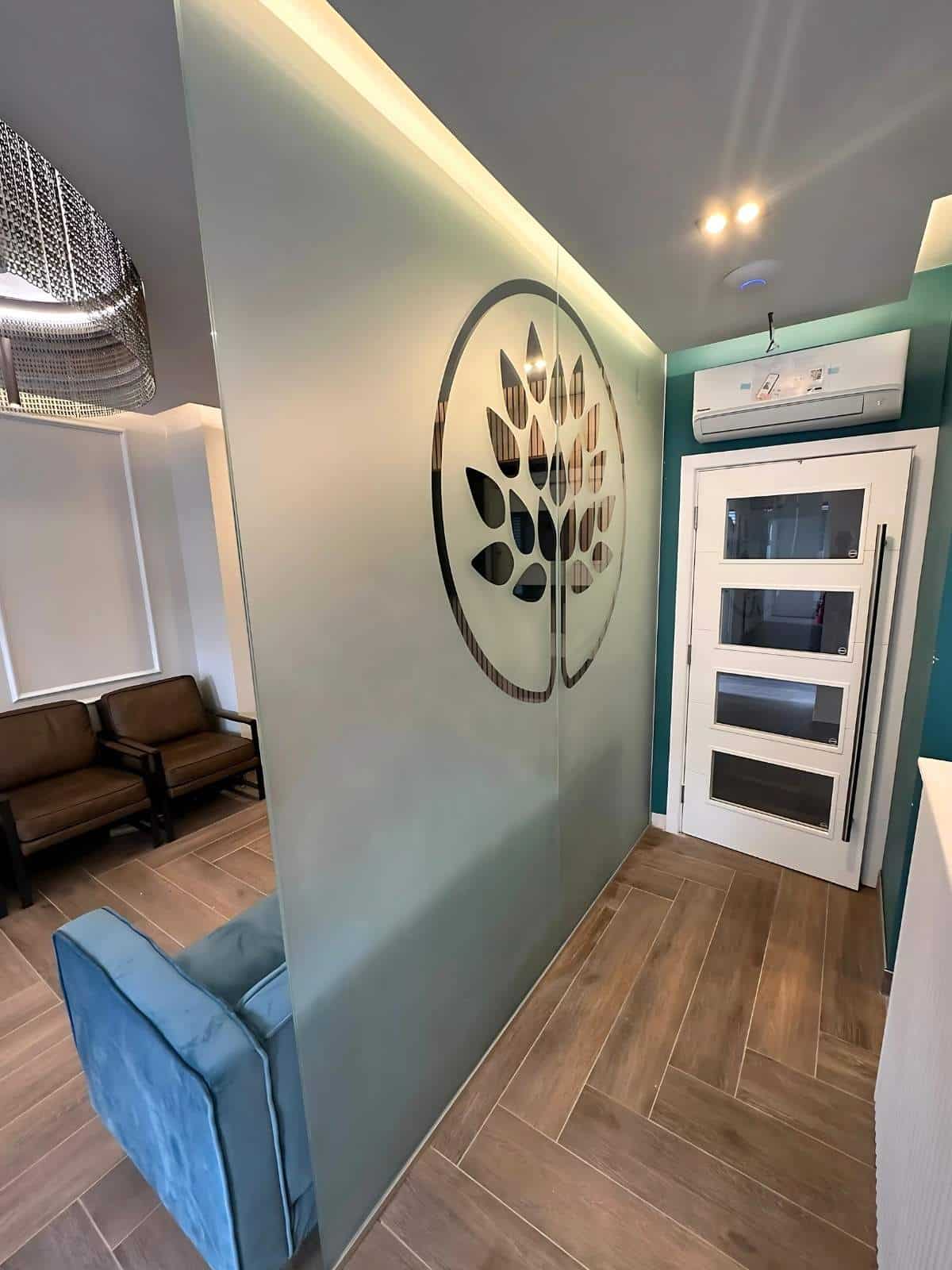 Stylish Glass Partitions | Supplied & Installed | 360 GSS