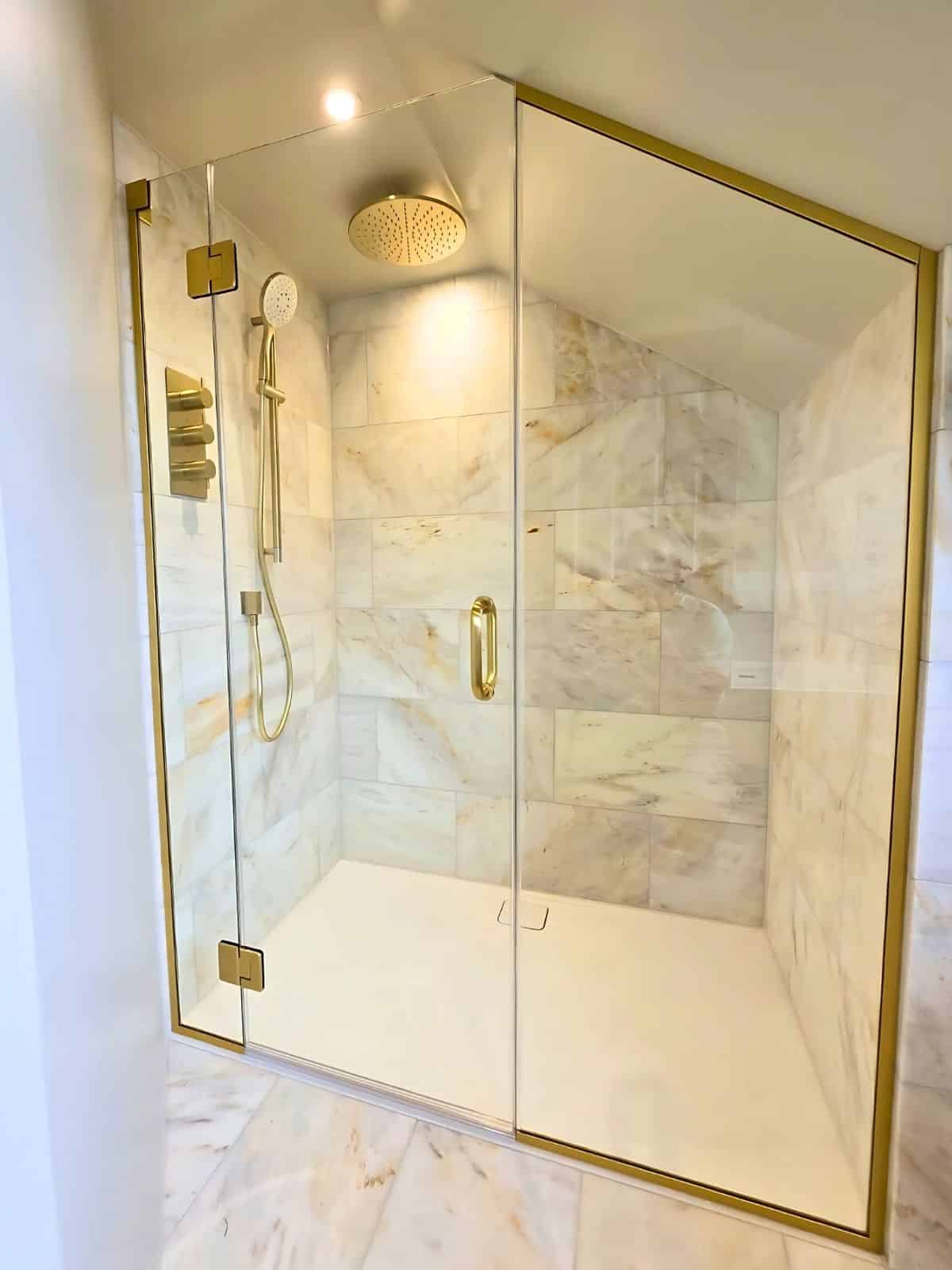 Hinged Shower Glass Enclosures | Made To Measure | 360 GSS